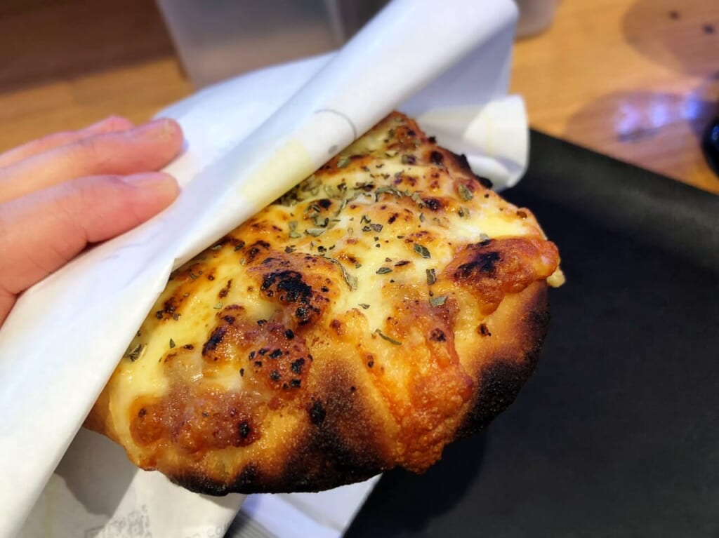 【横浜市港南区】6/1にオープンした「BAKERY Nagi」をご紹介♪「Milk食パン」や「メロンパン」等、美味しいパンが沢山！ | 号外 ...